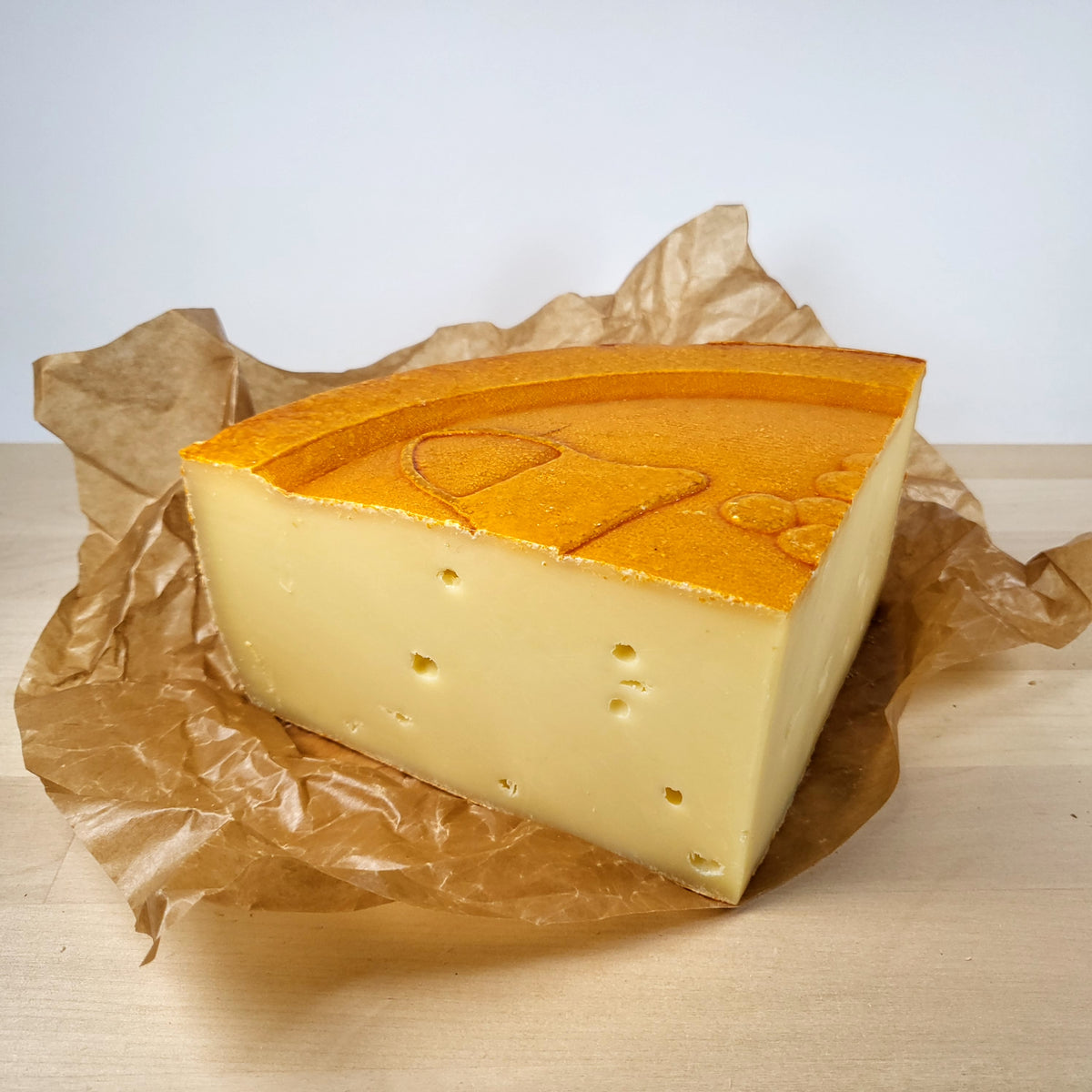 Vully Rouge – ROLLING CHEESE